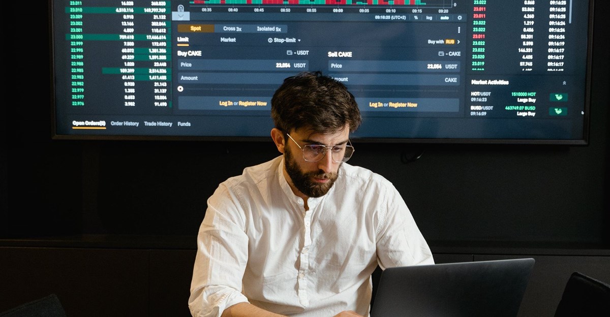 Navigating rand volatility: Protecting South African businesses from ...