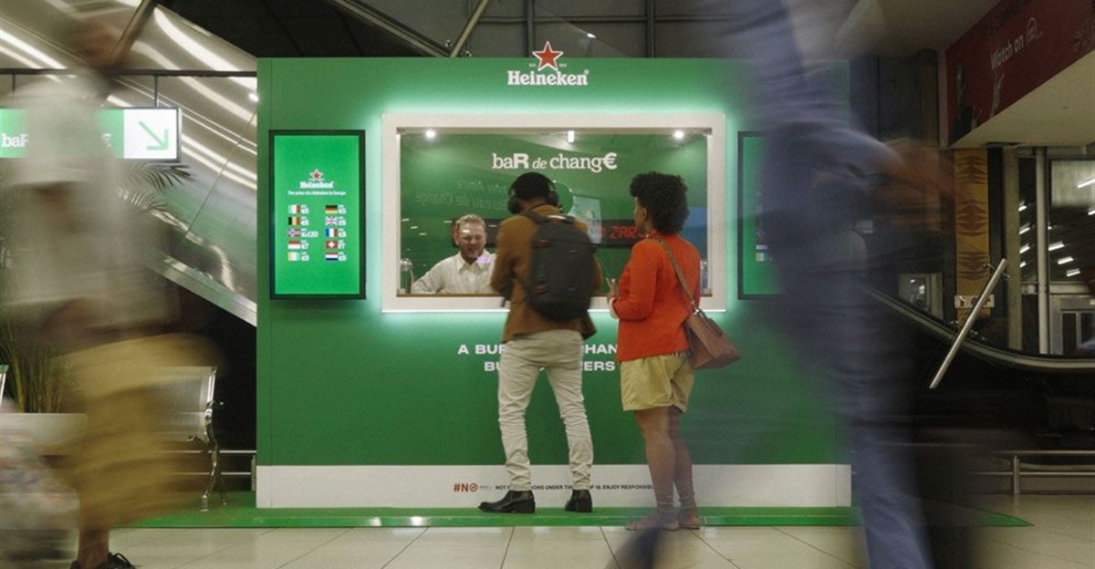 Heineken turns exchange rates into shared moments with ‘Bar De Change ...